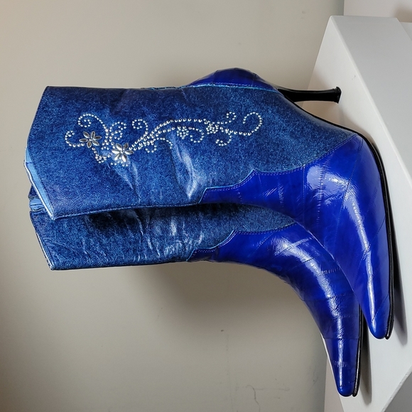 Lady Camp | Shoes | Lady Camp Royal Blue Genuine Eelskin Boots Size ...